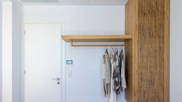 Villa de Luxo, 2 quartos, piscina privativa | Cofre no quarto, cortinas/cortinados opacos, quartos insonorizados