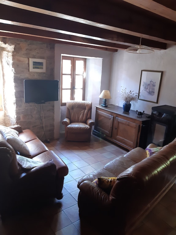 Gîte « La Bélugue » à Ste-enimie : Vue Montagne, Wi-fi Et Climatisation - Chanac