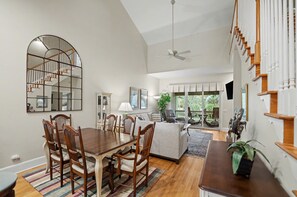 401 Wahoo Drive - Golf Cart and Guest Cards Included! - Latest Reviews ...