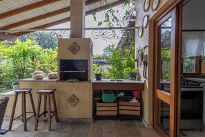 Casa, fumadores | 5 quartos 