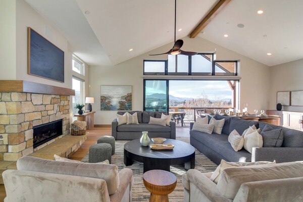 Close To Winter Park Resort! Luxe Home W/ Hot Tub - Winter Park, CO