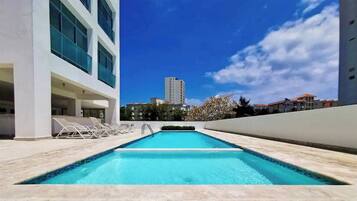 Apartamento, 3 quartos, acessível, fumadores | Piscina