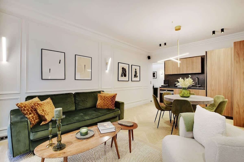 The Lander - Serviced 3BR/3BA - Champs Elysées - Aktuelle Bewertungen ...