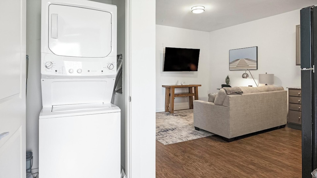 Landing | Stylish 2bd, Rooftop Lounge, Courtyard - リッチモンド, VA