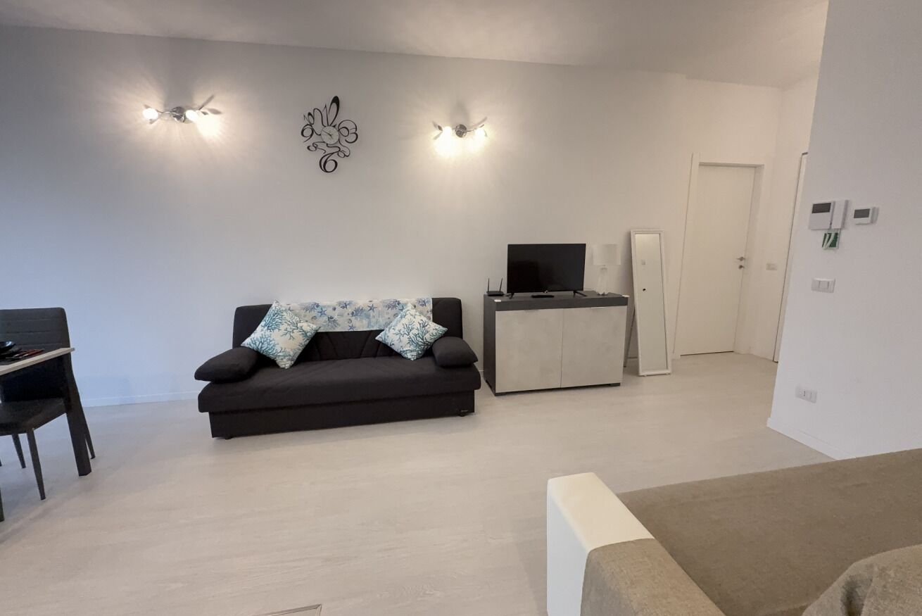 10 Minutes' Walk From The Railway Station - Alassio