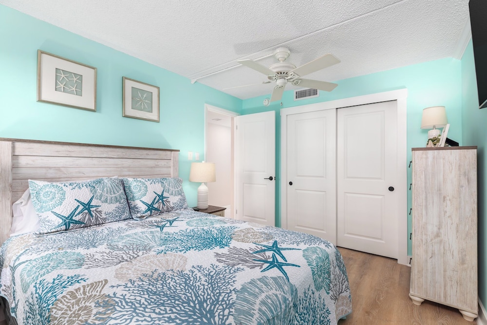Bluewater-Modern 1BR Oasis with Pool & Easy Beach Access - Ocean City ...