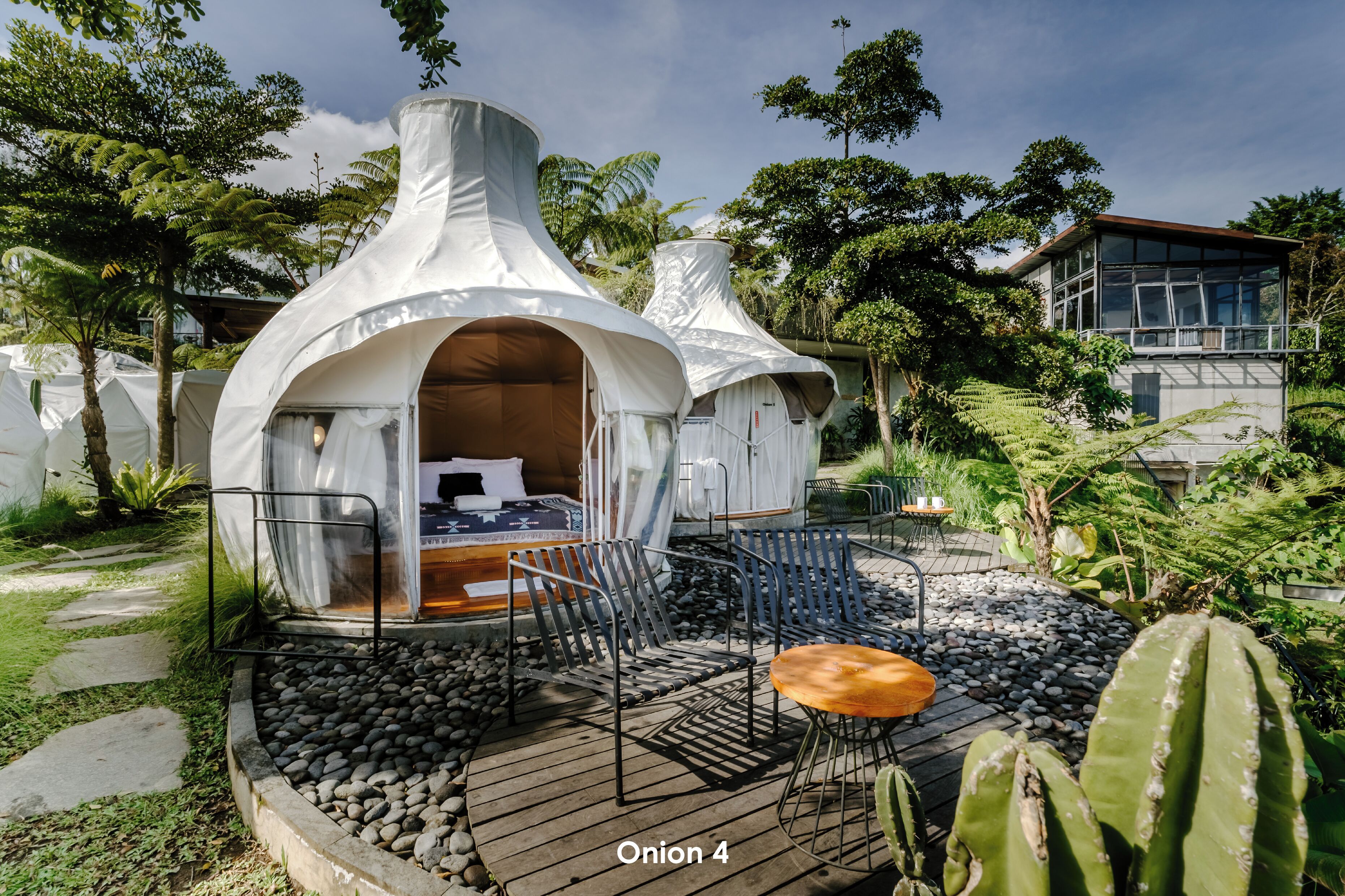 Fachada da propriedade