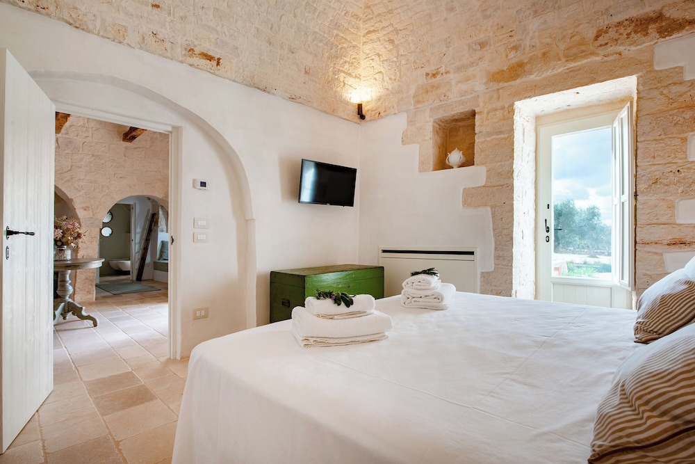 Masseria Maranna Trulli & Spa, Martina Franca, Italy - Martina Franca ...