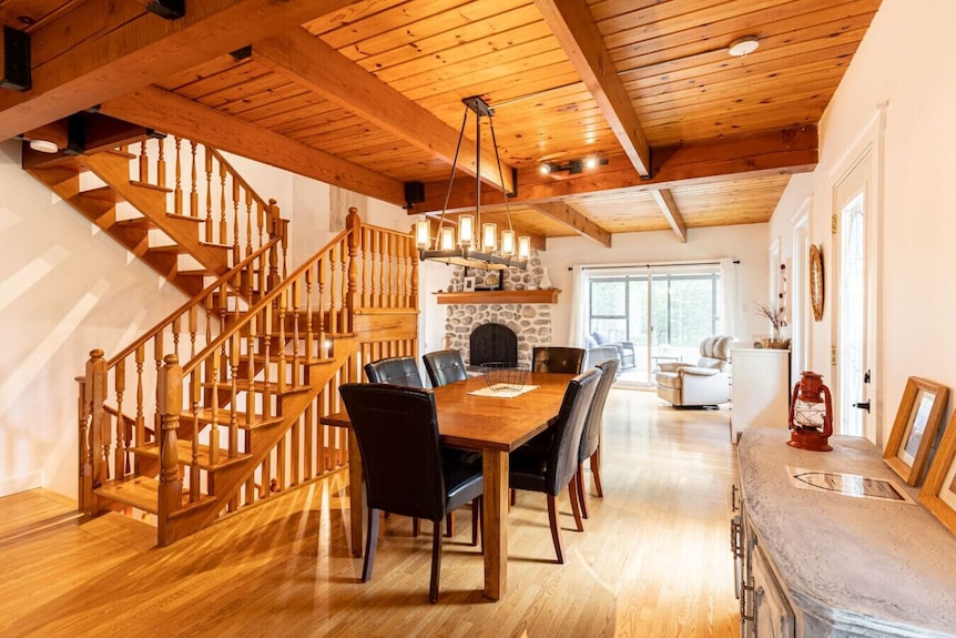 Modern & Charming Canadian House Spa, Sauna, Gym - Quebec