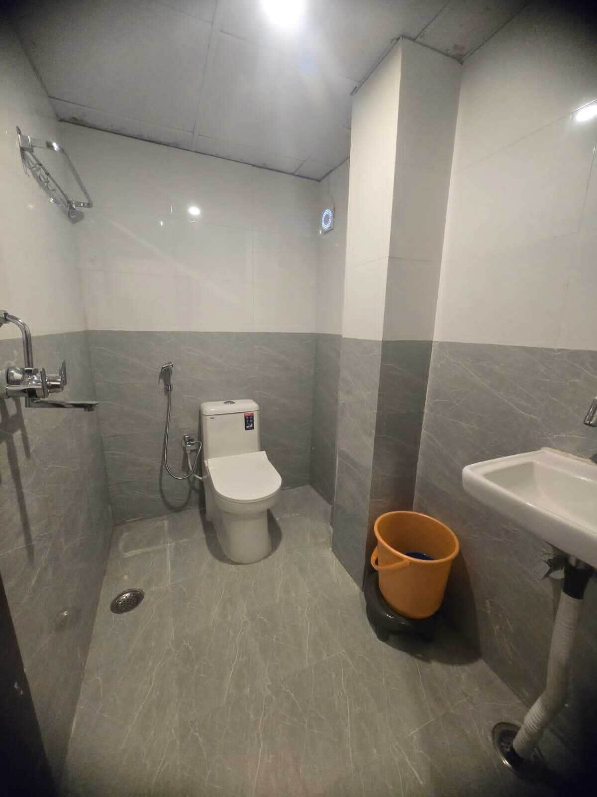 Quarto luxo | Banheiro