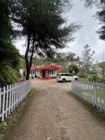 Fachada da propriedade