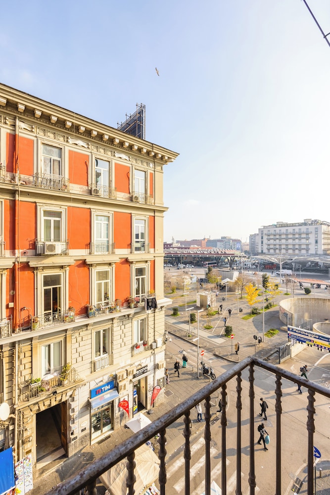 Sant'angelo Station - Naples