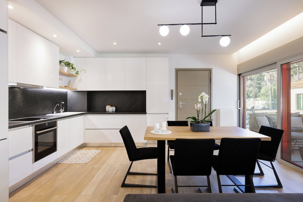 A Luxury Retreat In Corfu Town By Konnect, One-bedroom Apartment - Corfou