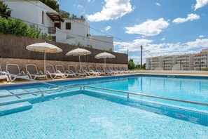 To complete Reviews, Deals & Photos 2026 - Expedia.co.uk