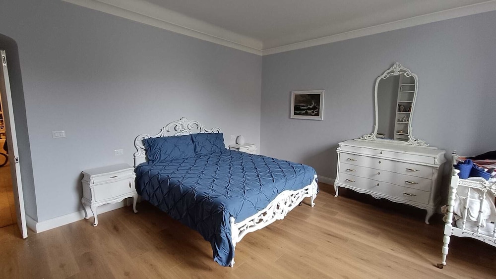 Mare E Monti - Genova