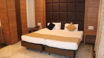 Quarto Duplo ou Twin Clássico, Vista para a cidade | Wi-fi grátis