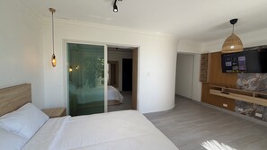 Quarto Duplo Familiar, varanda, vista para a praia | Terraço/pátio interior