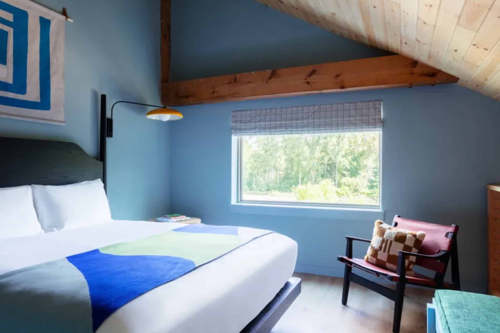 Making The Best Memories Along The Way! Outdoor Pool, Free Parking, Pets Allowed - Waterbury Village Historic District, VT