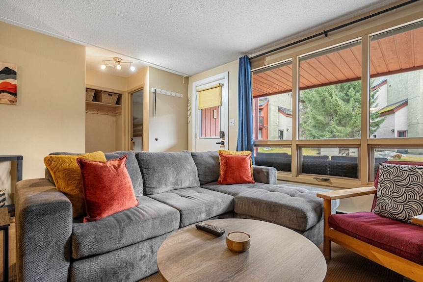 The Keep | Ski-in/out Toby Chair | Ground Floor - British Columbia