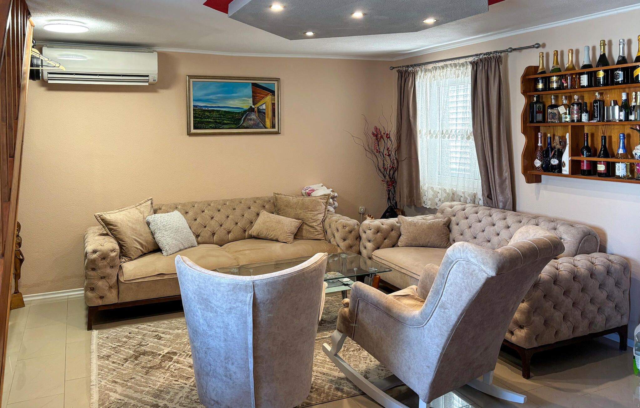 Beautiful Home In Lovorje - Duba