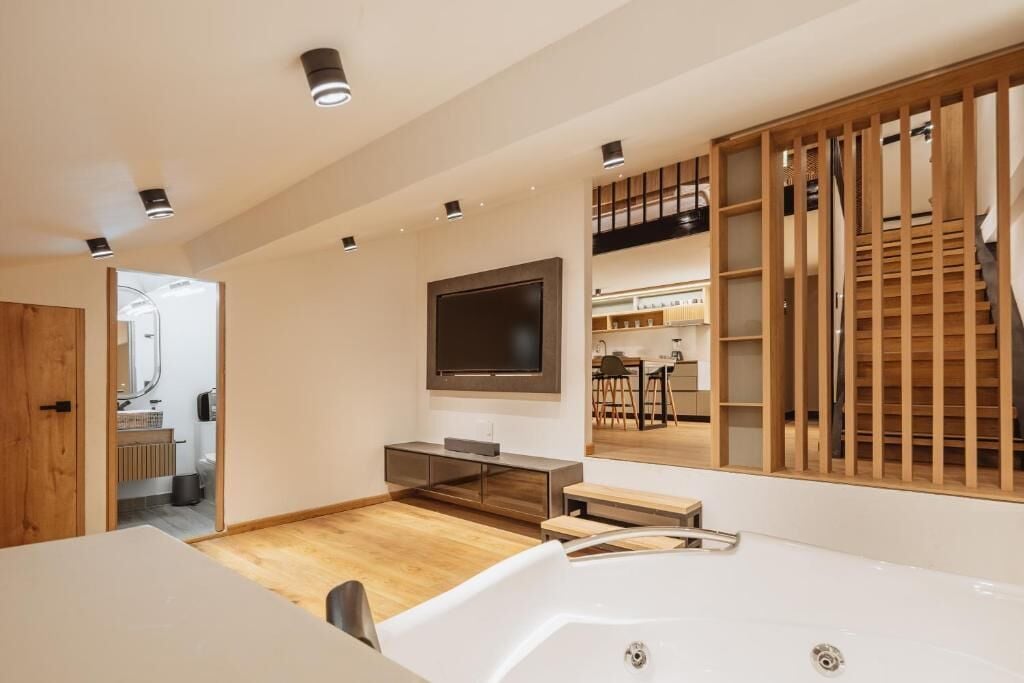 Apartamento de Luxo, banheira de hidromassagem grande | Wi-fi grátis, roupa de cama fornecida 