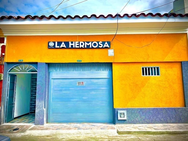 Hotel La Hermosa - Buga