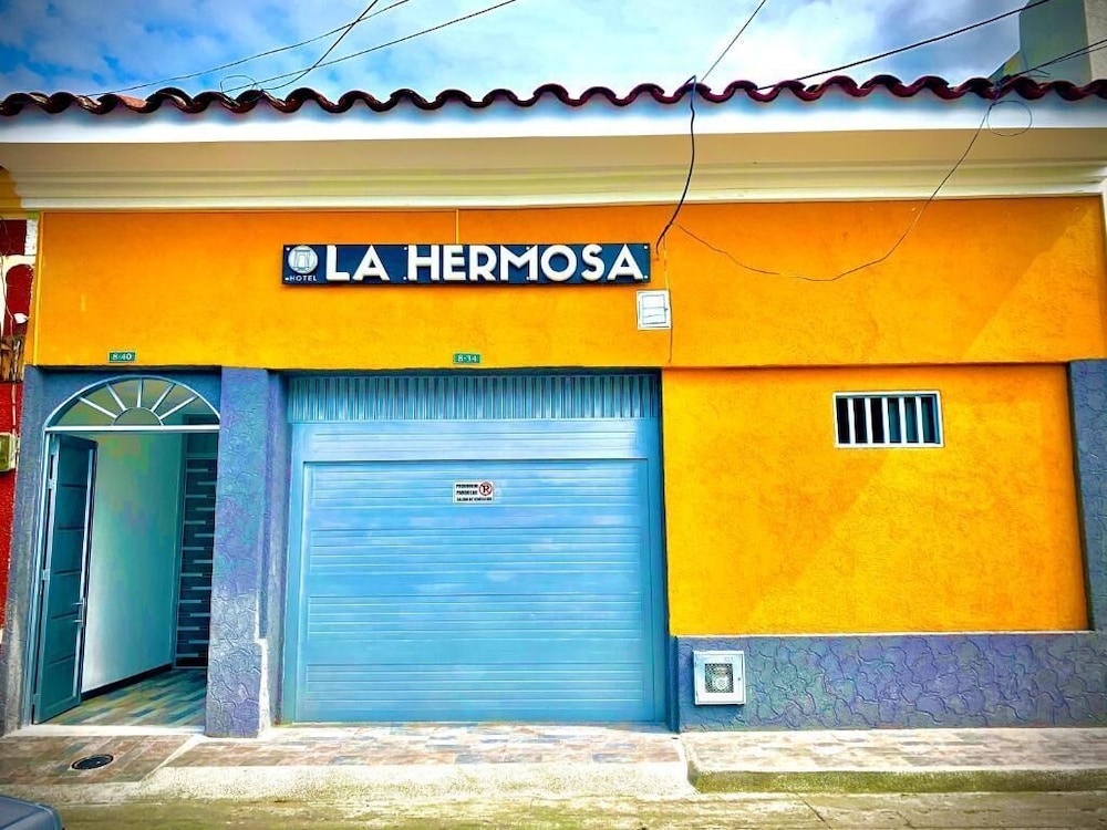 Hotel La Hermosa - Buga
