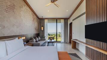 Villa Double Room With Mountain View | Minibar, secretária, secretária adequada para computadores portáteis