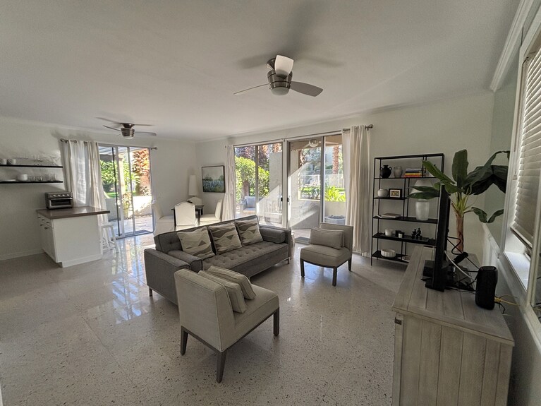 Indian Wells Gem With Resort Views, Wraparound Patio & Prime Location - Indian Wells, CA