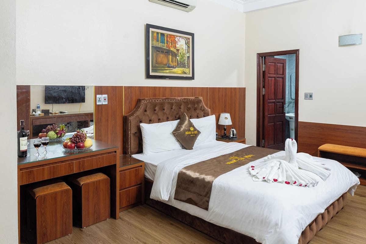 Secretária, cortinas/cortinados opacos, quartos insonorizados