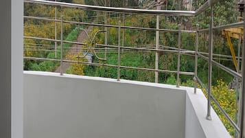 Suite Superior | Vista da varanda