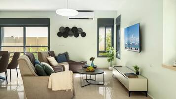 Vila, vista para a montanha | Cozinha privada | Cafeteira/chaleira