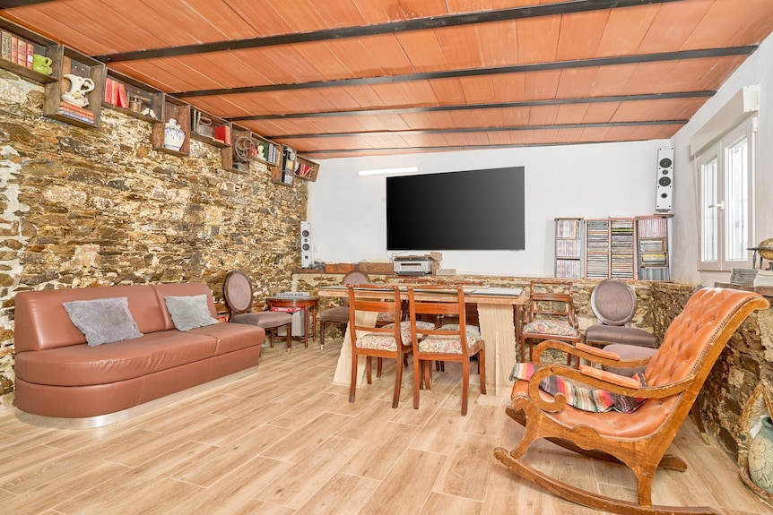 Cortijo Palomo: Casa Rural Con Piscina Privada Y Vistas A La Montaña - Vélez-Málaga