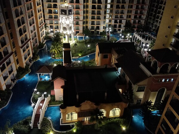 Venetian Signature Condo Resort Pattaya - Pattaya City
