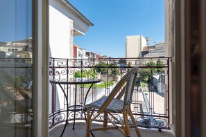 Ando Living - Santa Catarina Townhouse - 302 Reviews, Deals & Photos ...