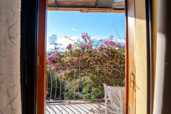 Room 'La Chicca Di Francesca- Room 3' with Private Terrace, Wi-Fi and ...