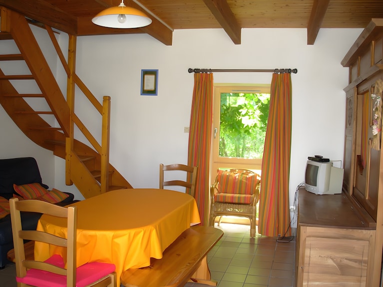 Maison De Vacances « Petit Gîte - Créac'h-gourlès » Avec Wi-fi - Landivisiau