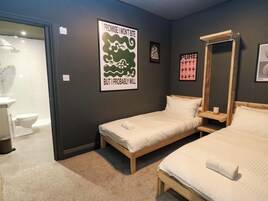Casa de Campo | 4 quartos, com decoração personalizada, com mobília individualizada 