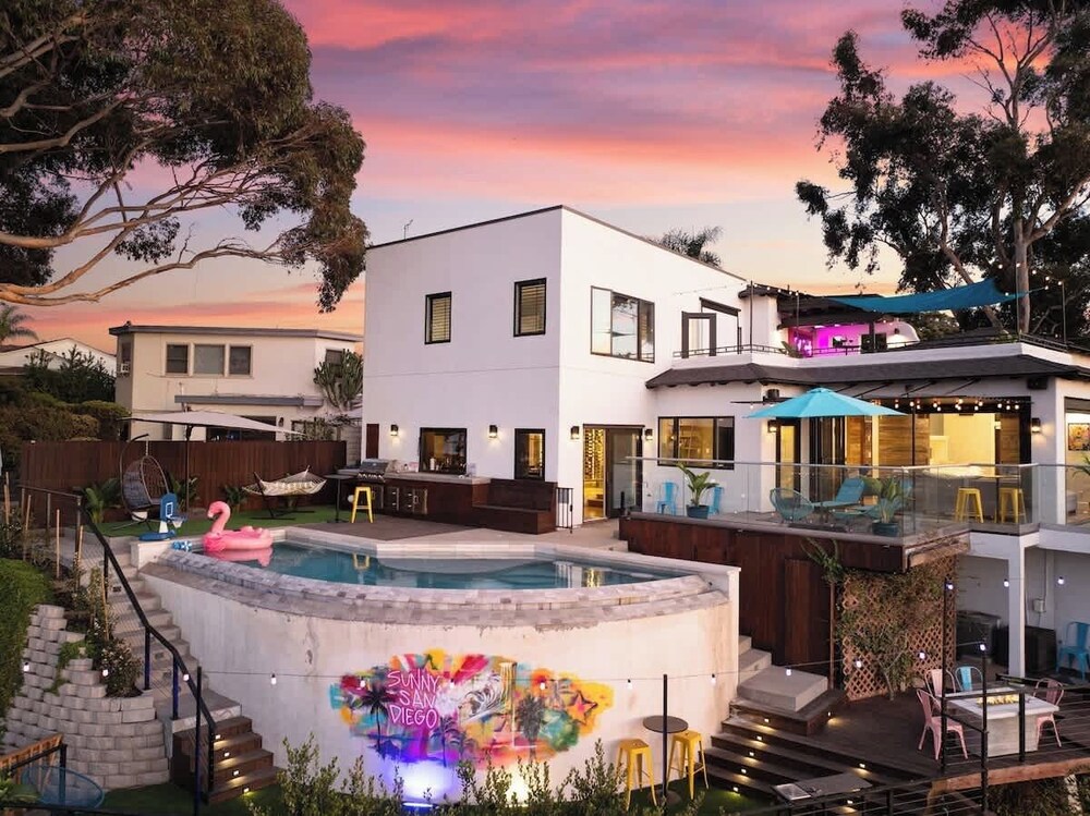 Madison House: 4BR House with Infinity Pool - San Diego | FeWo-direkt