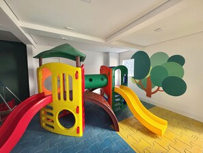 Área de recreio para crianças (coberta)