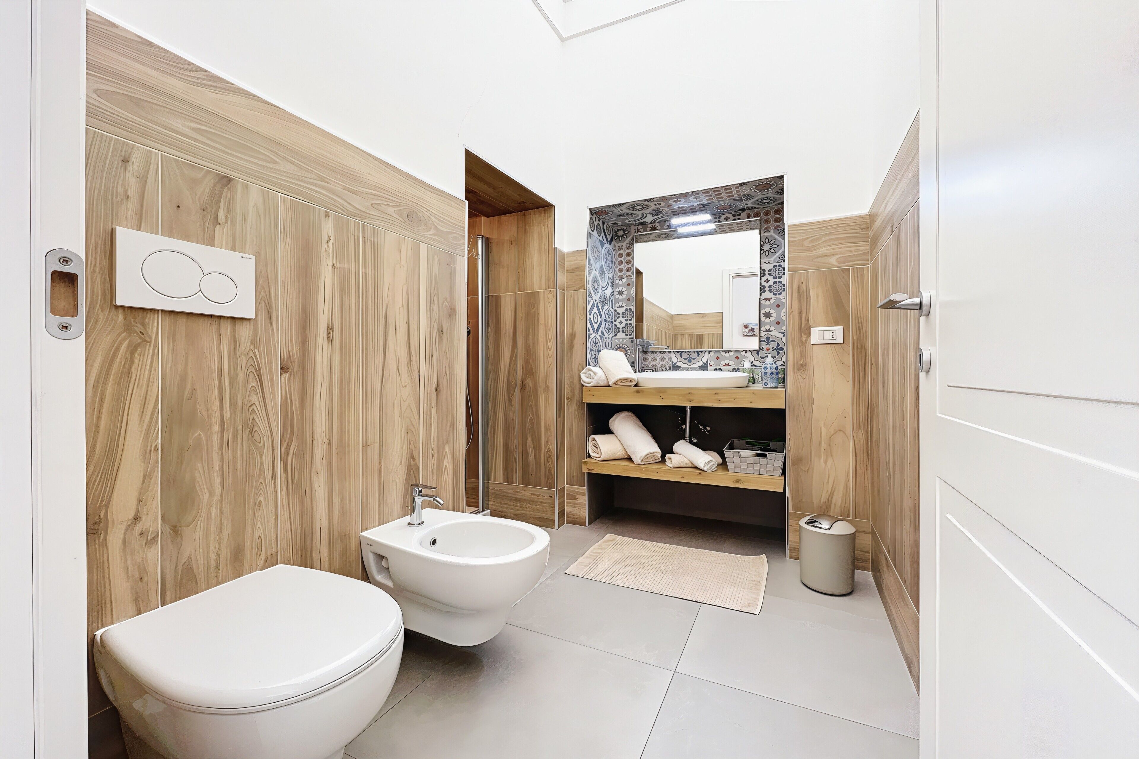 Queen Room 'Orchidea Celeste' With Sea View, Wi-fi, And Air Conditioning - Manfredonia
