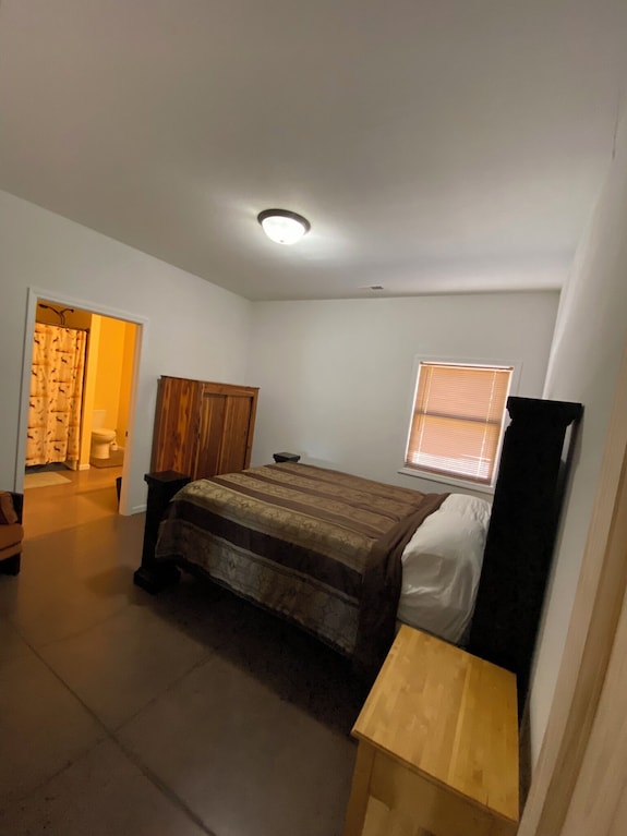 Family Retreat With Pond, Pool Table And Double Bunks. - Bethany, MO