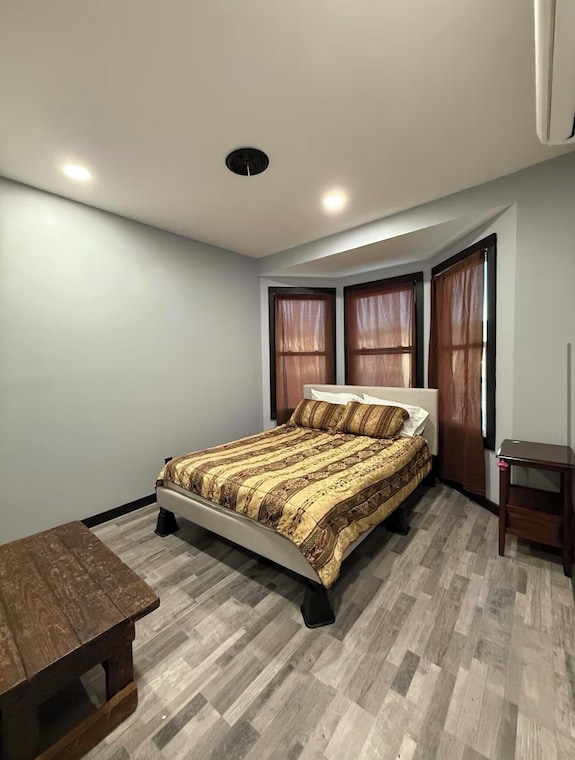 Quaint 2-bedroom Apartment In Charming City Of Troy - Clifton Park, NY