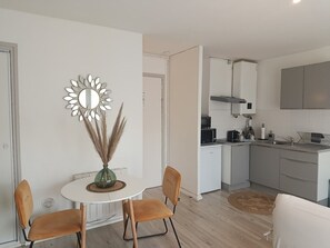 The Rome Antique apartment - air-conditioned terrace Reviews, Deals ...