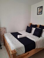 Apartamento Deluxe, varanda, Vista para a cidade | Com decoração personalizada, com mobília individualizada, Wi-fi grátis 