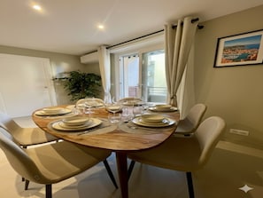 Apartamento | Restaurantes