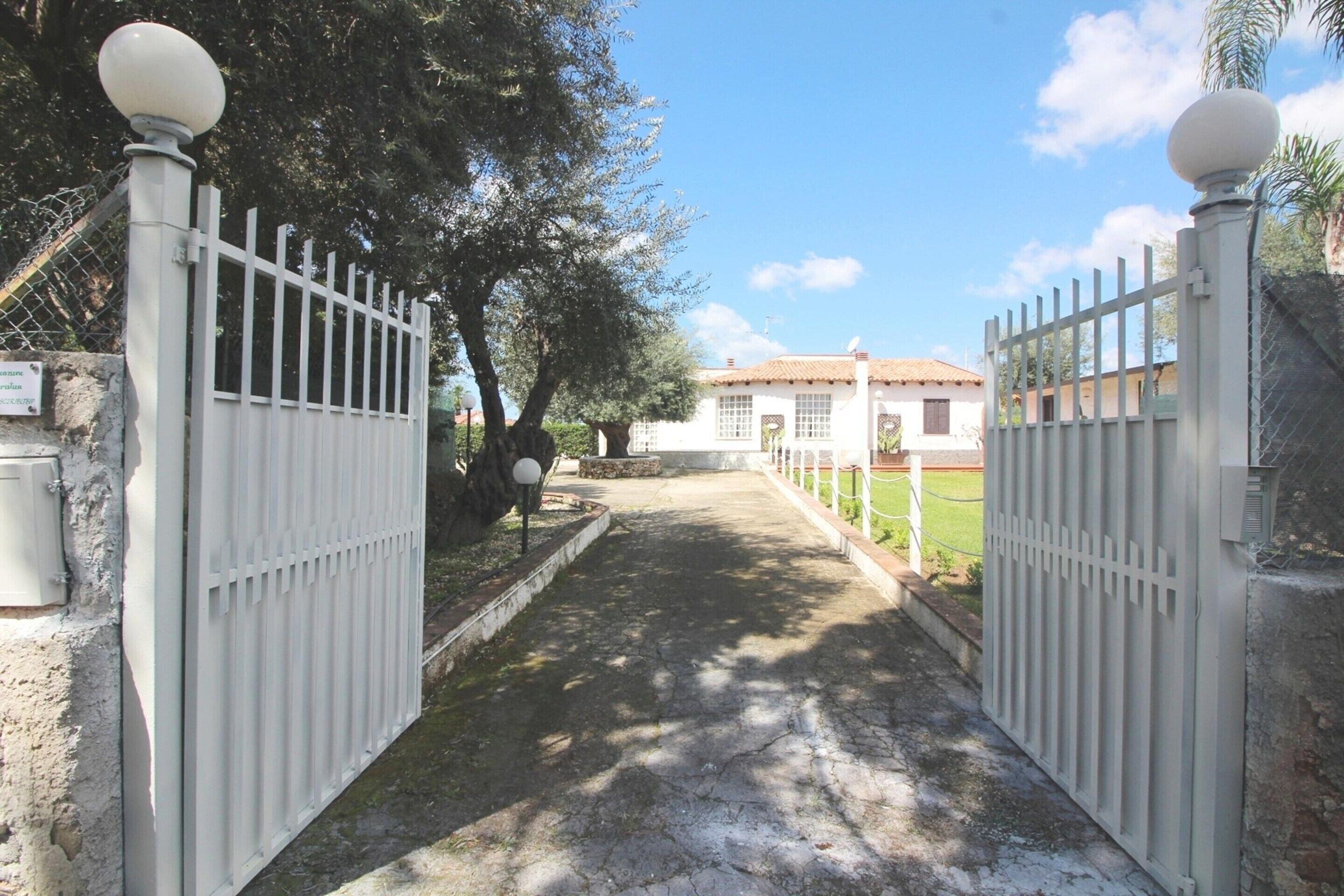 Spacious Villa With a Large Veranda and Pool, Solarino: Hotel Reviews ...
