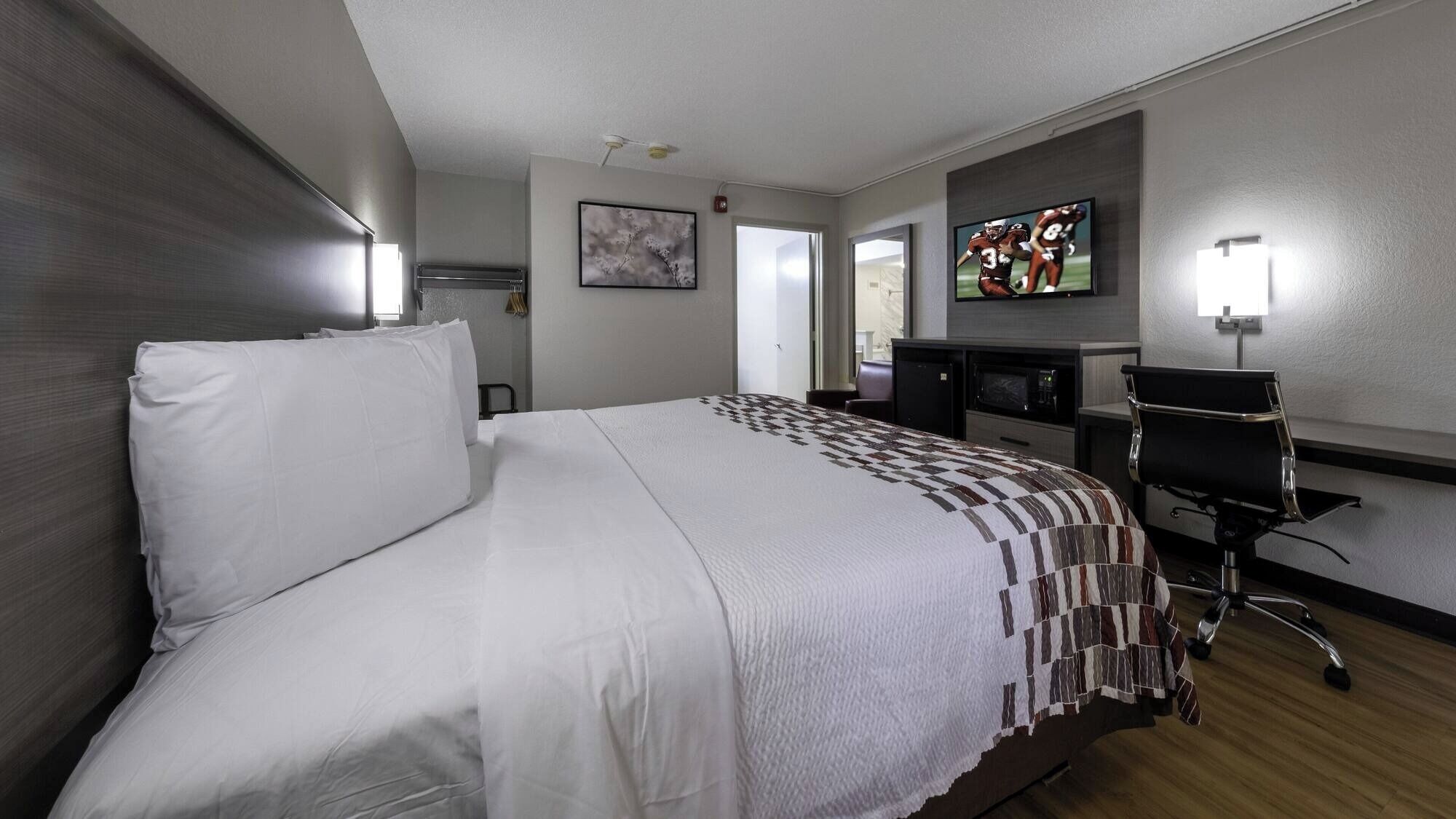 Two Private King Units W/ Free Breakfast & Parking Near Oakencroft Farm & Winery - Charlottesville, VA