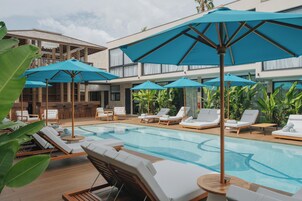Piscina externa