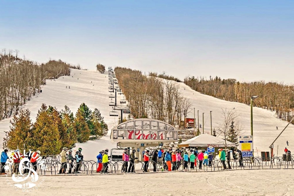 Slopeside Loft At North Creek Resort - Ontario